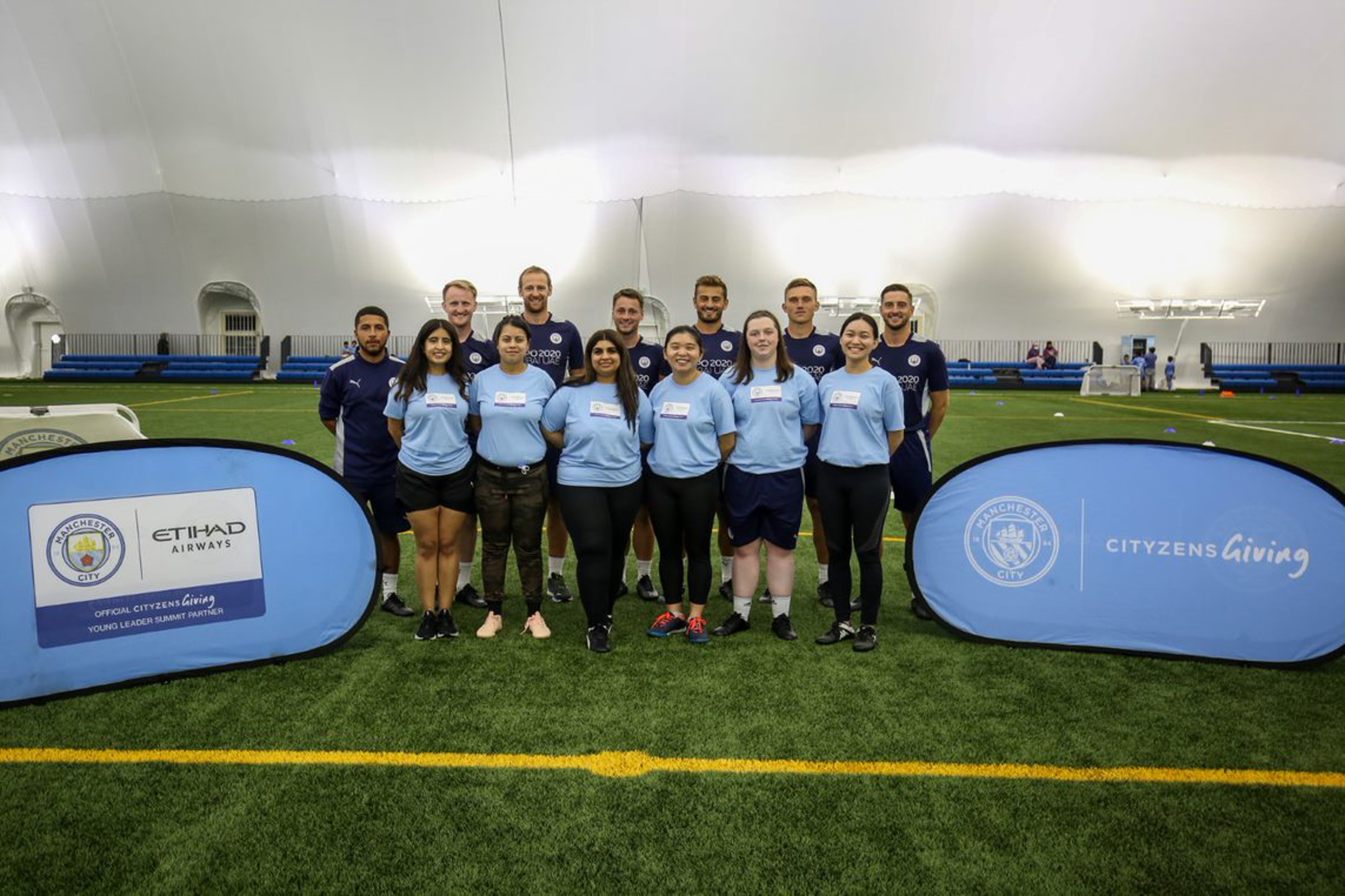 Young Leaders visit Abu Dhabi for Etihad Airways' leadership experience