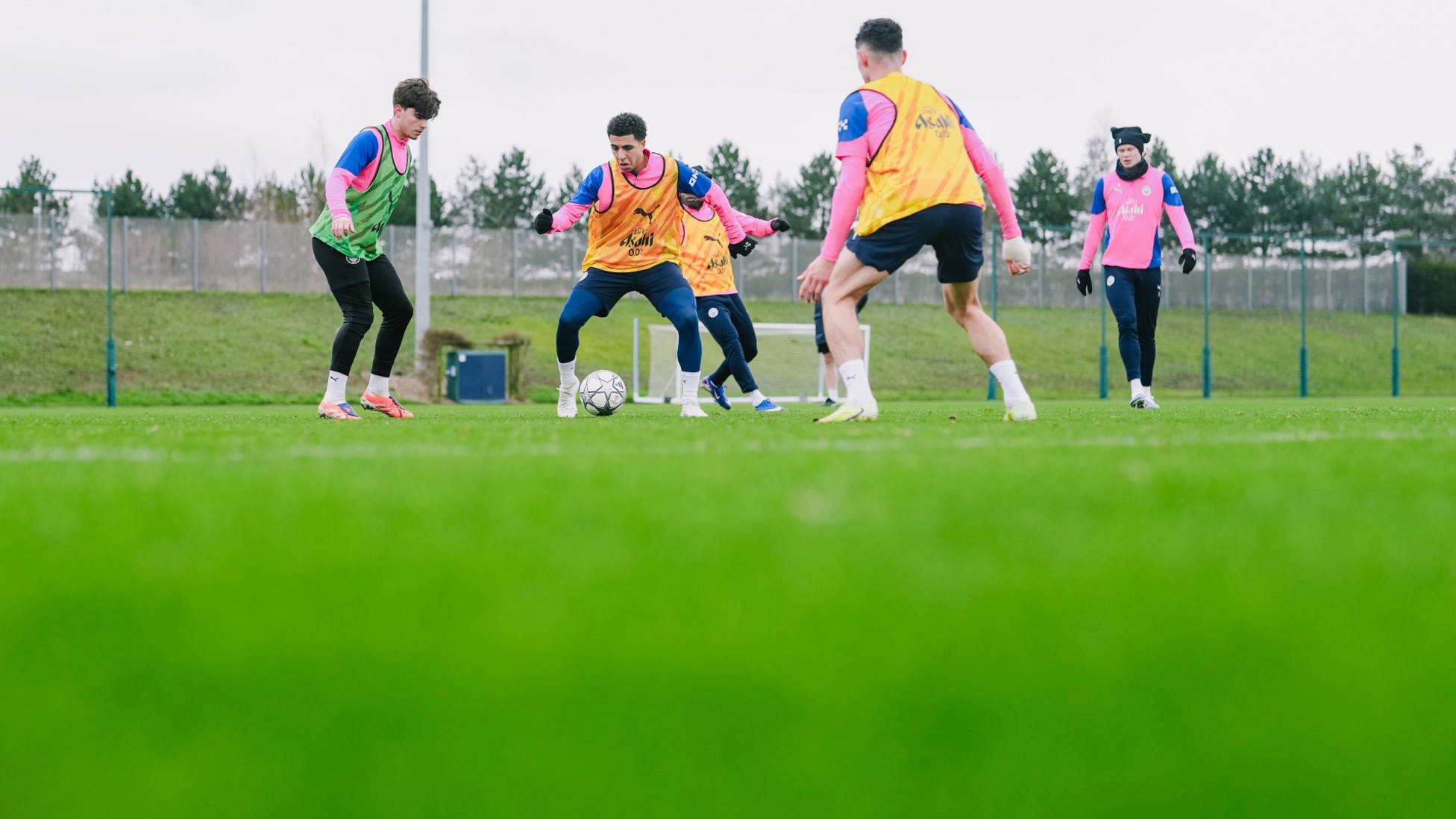 Training gallery: In the pink after Wolves win