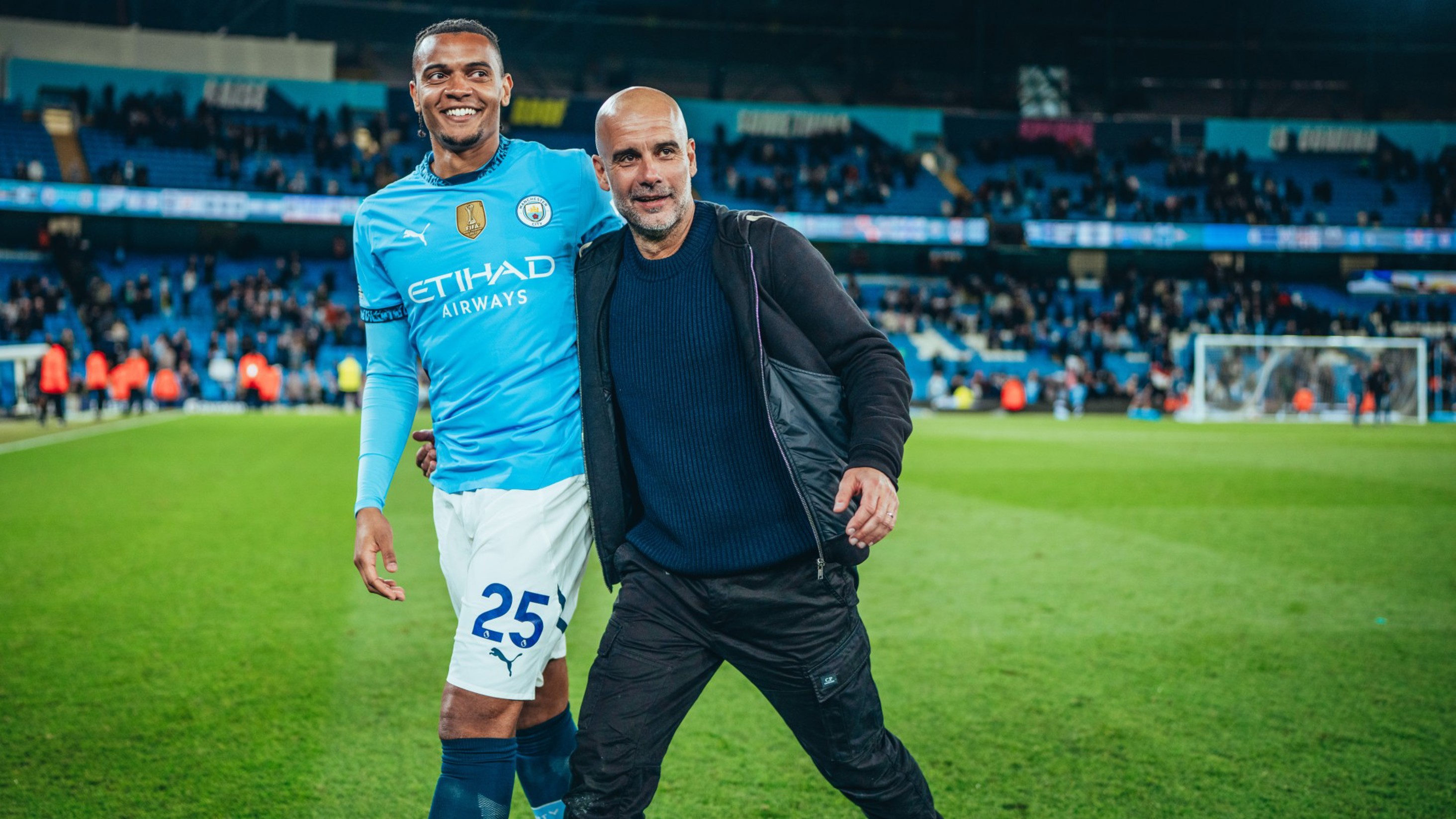 Gallery: Welcome back, Manu!