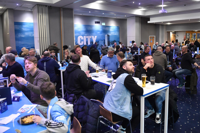 The Commonwealth Bar | Manchester City F.C.