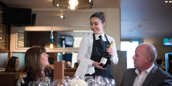 Men's Team Hospitality | Manchester City FC