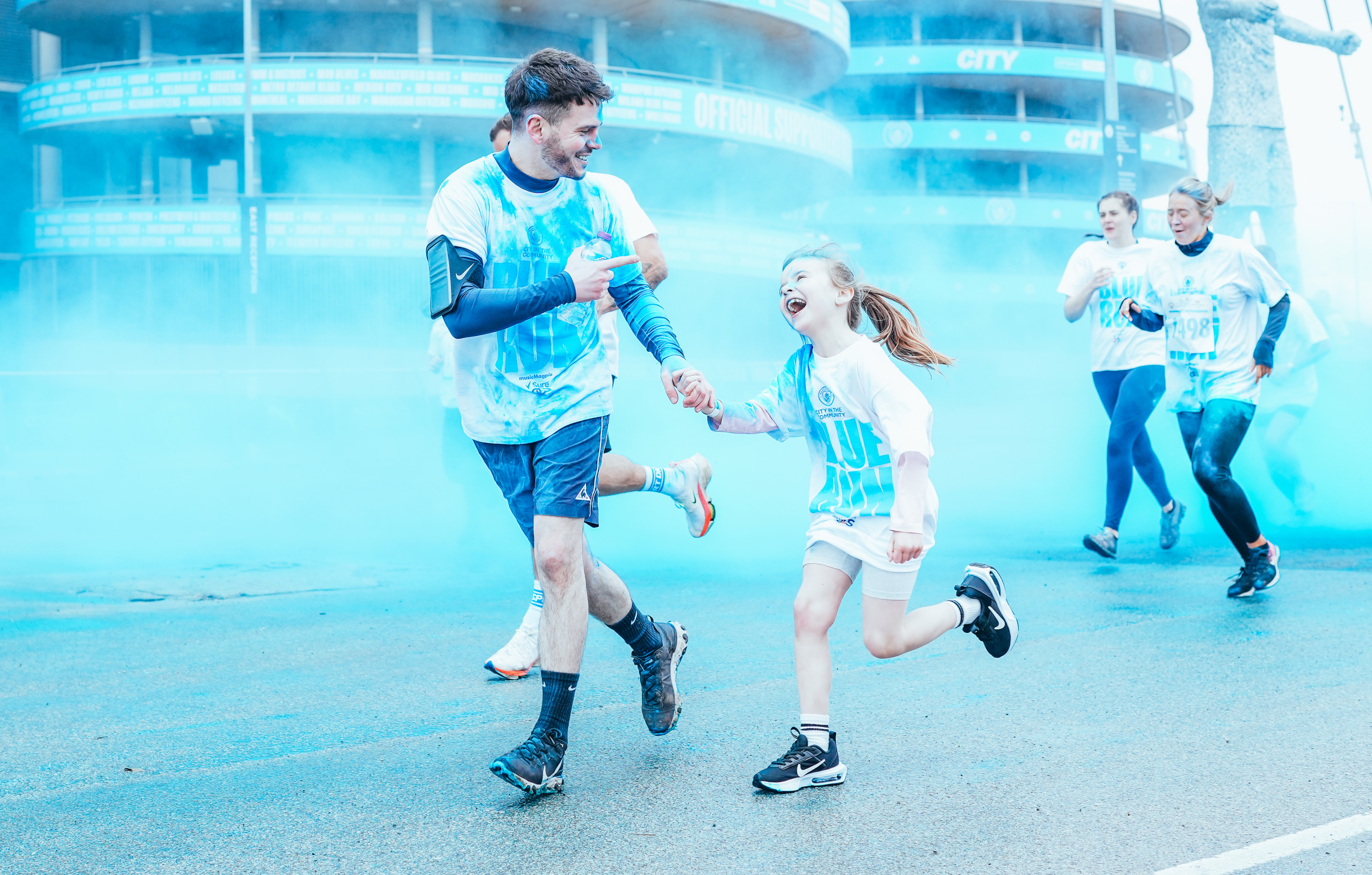 Blue Run raises thousands for club charity