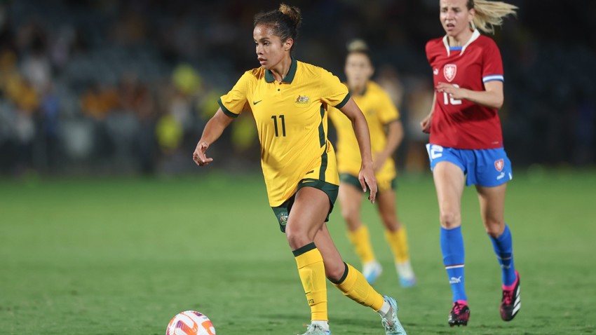 Fowler scores in strong Australia win over the Philippines