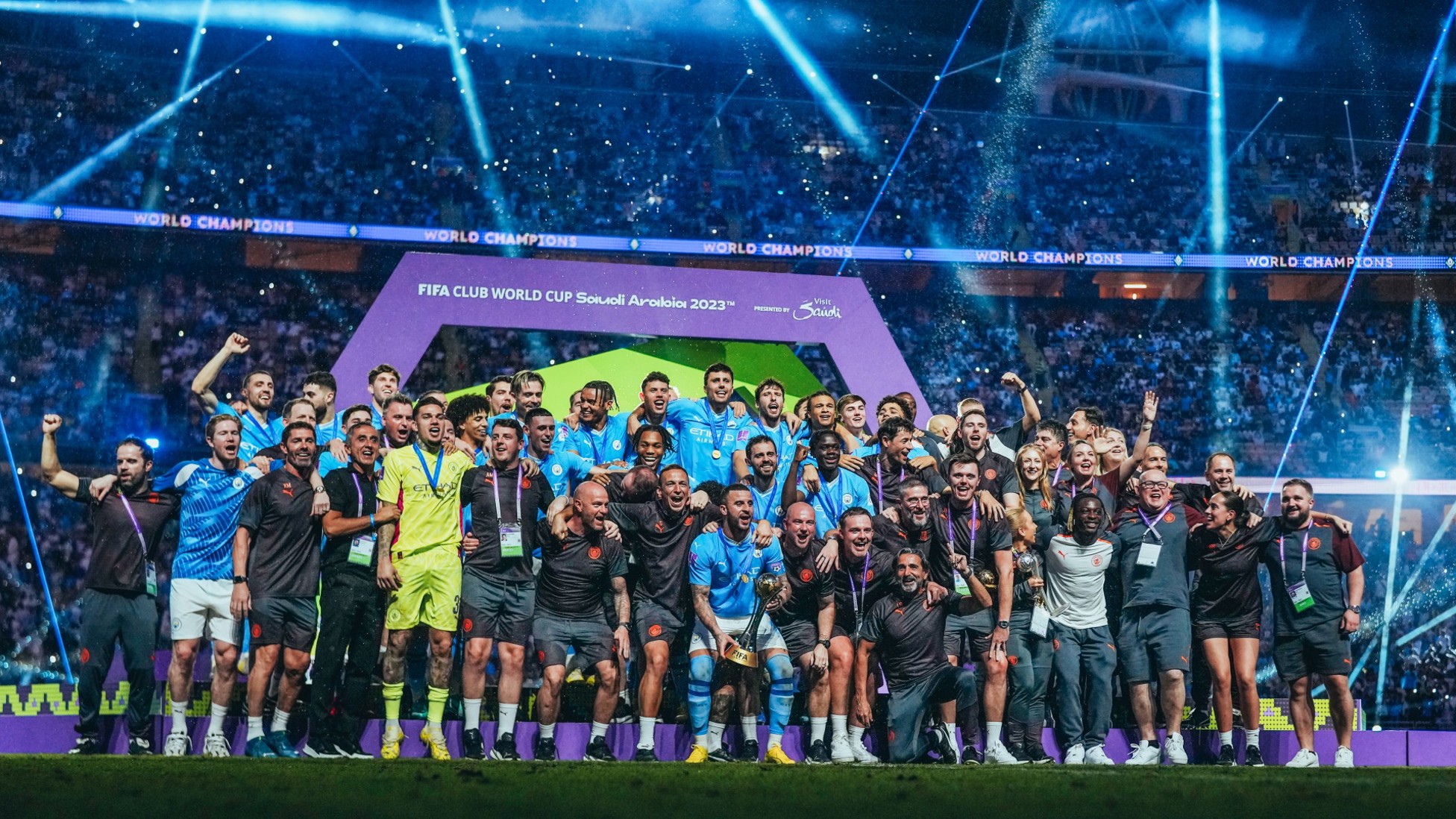 Gallery: Champions of the world!