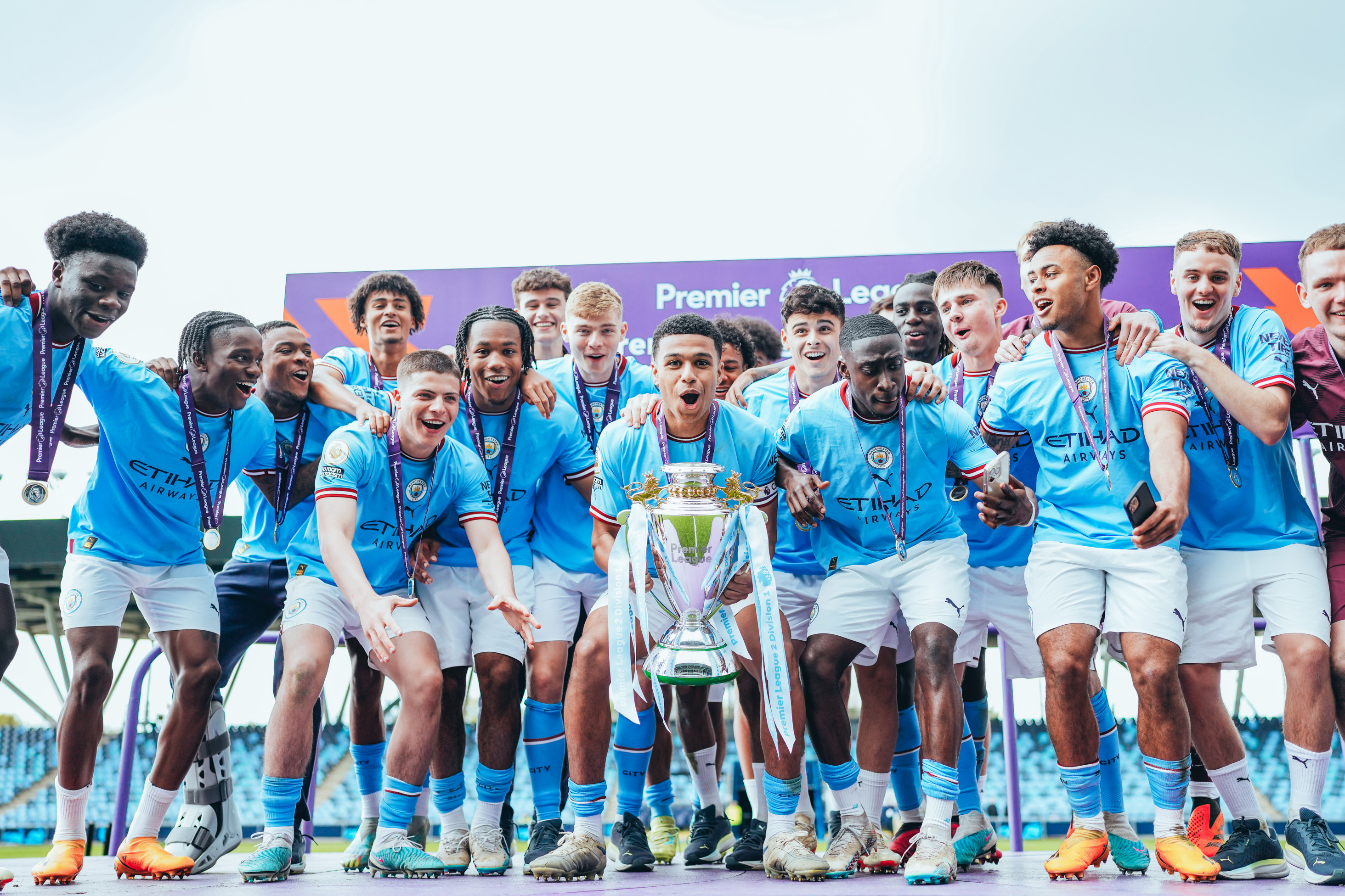 Gallery: EDS lift third consecutive Premier League 2 trophy!