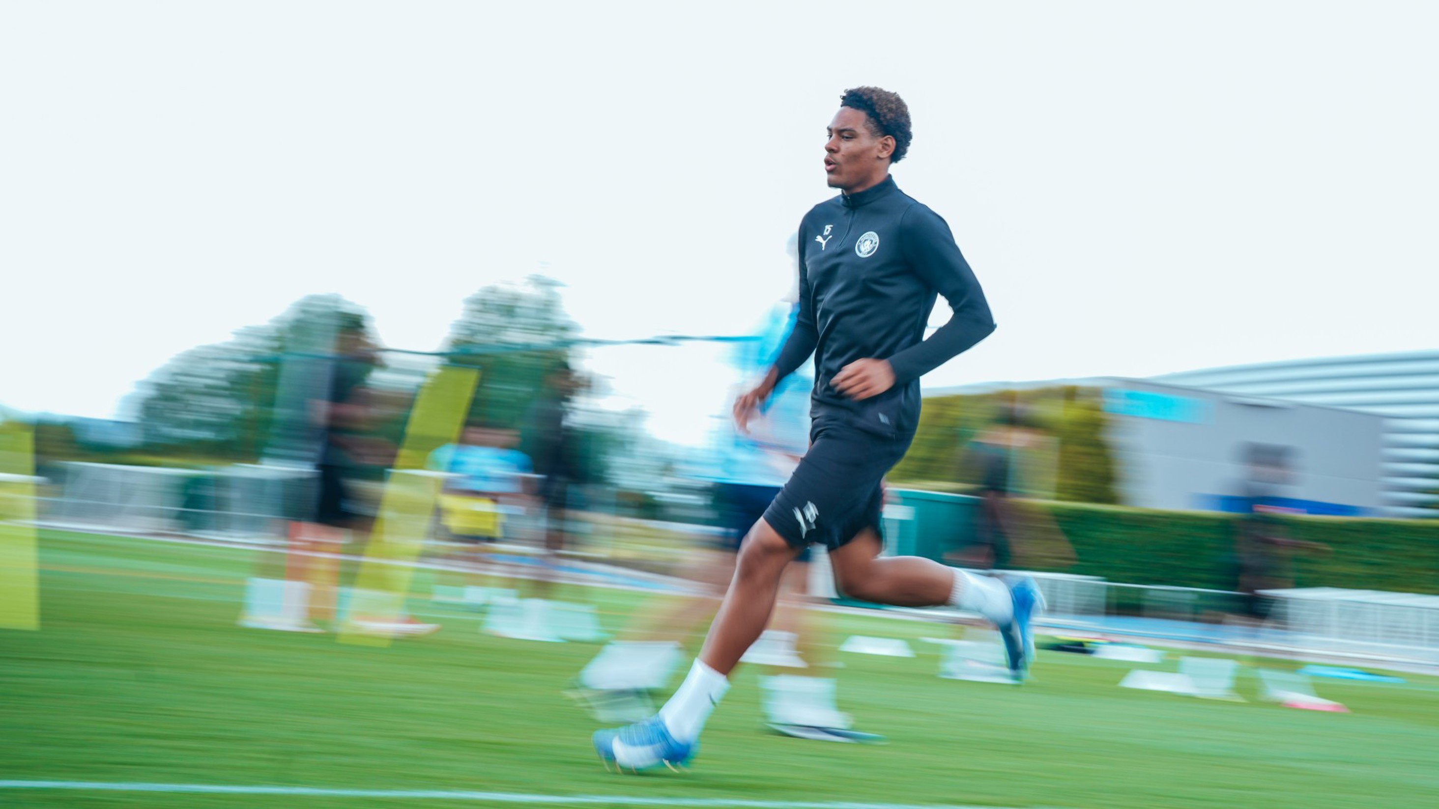 Training: Academy youngsters back in business