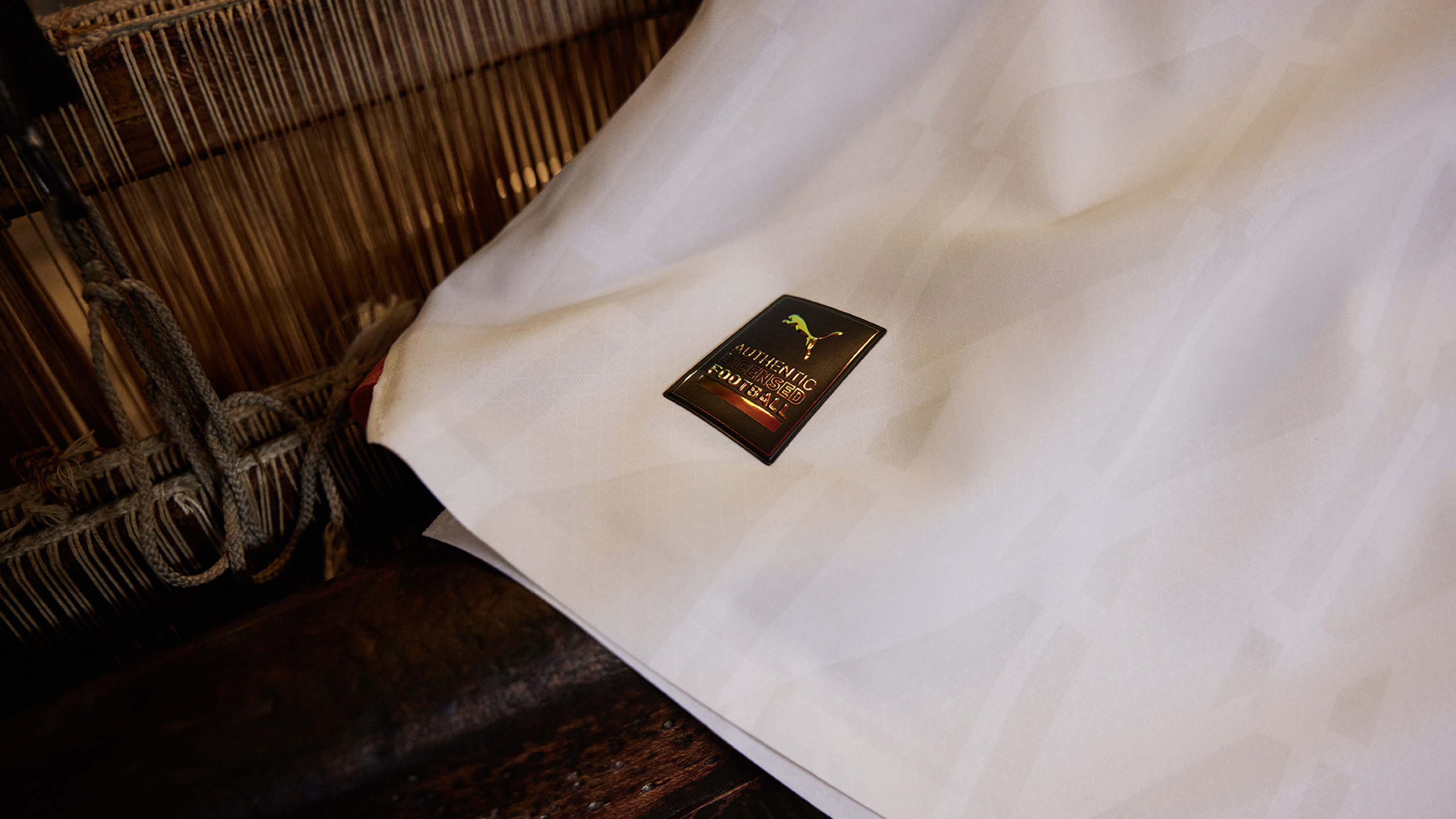 Behind the scenes: Away kit launch!