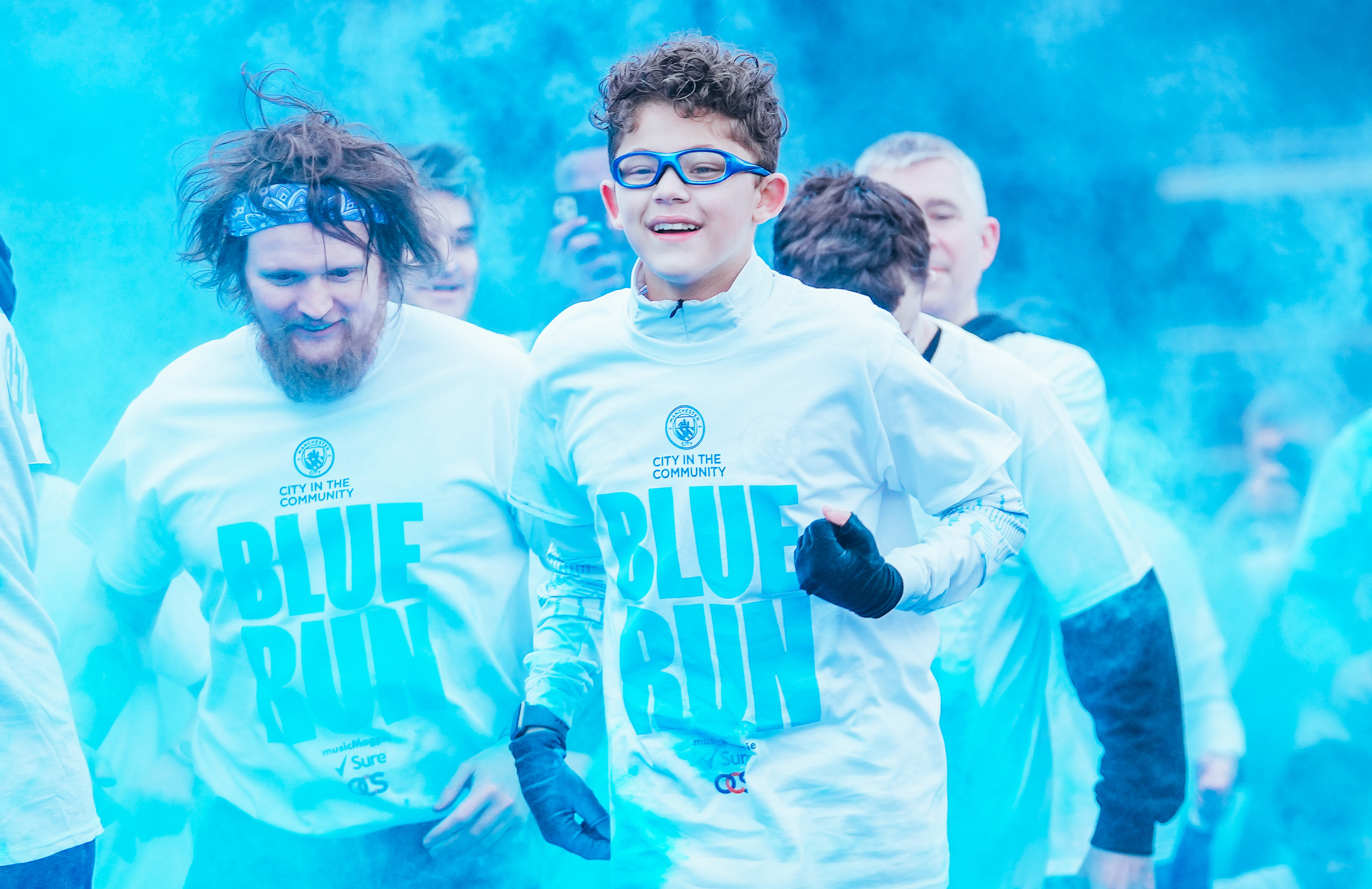 Blue Run raises thousands for club charity