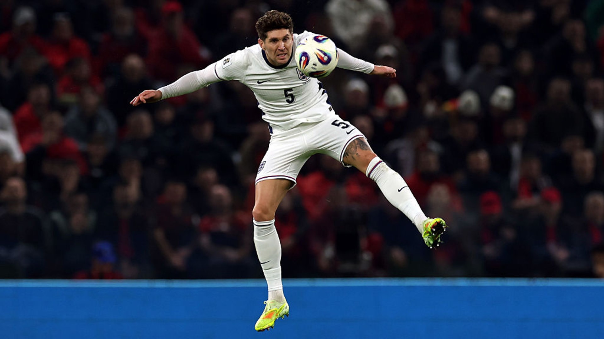 Trio City bersinar saat Inggris mengunci tempat di Piala Dunia dengan ...