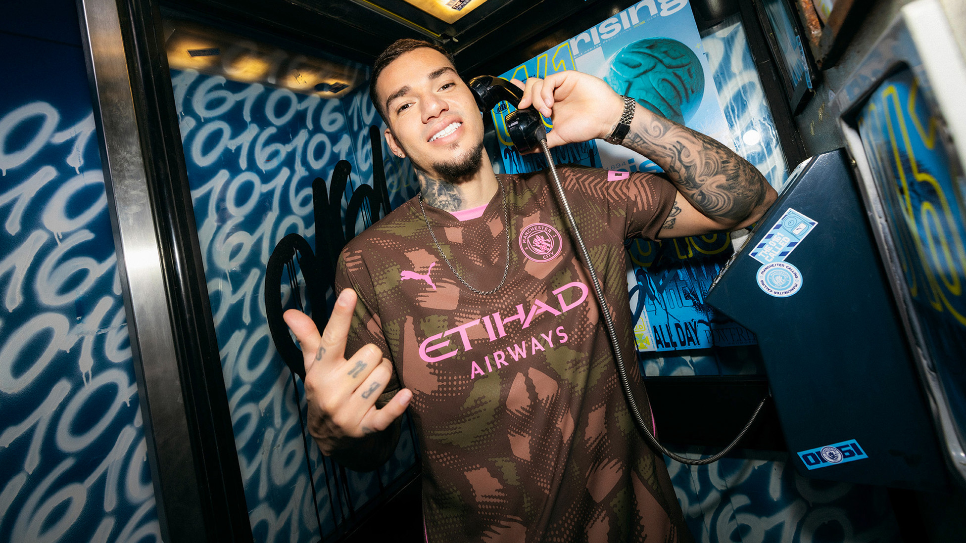 Gallery: Players try on our new PUMA 2024/25 home kit