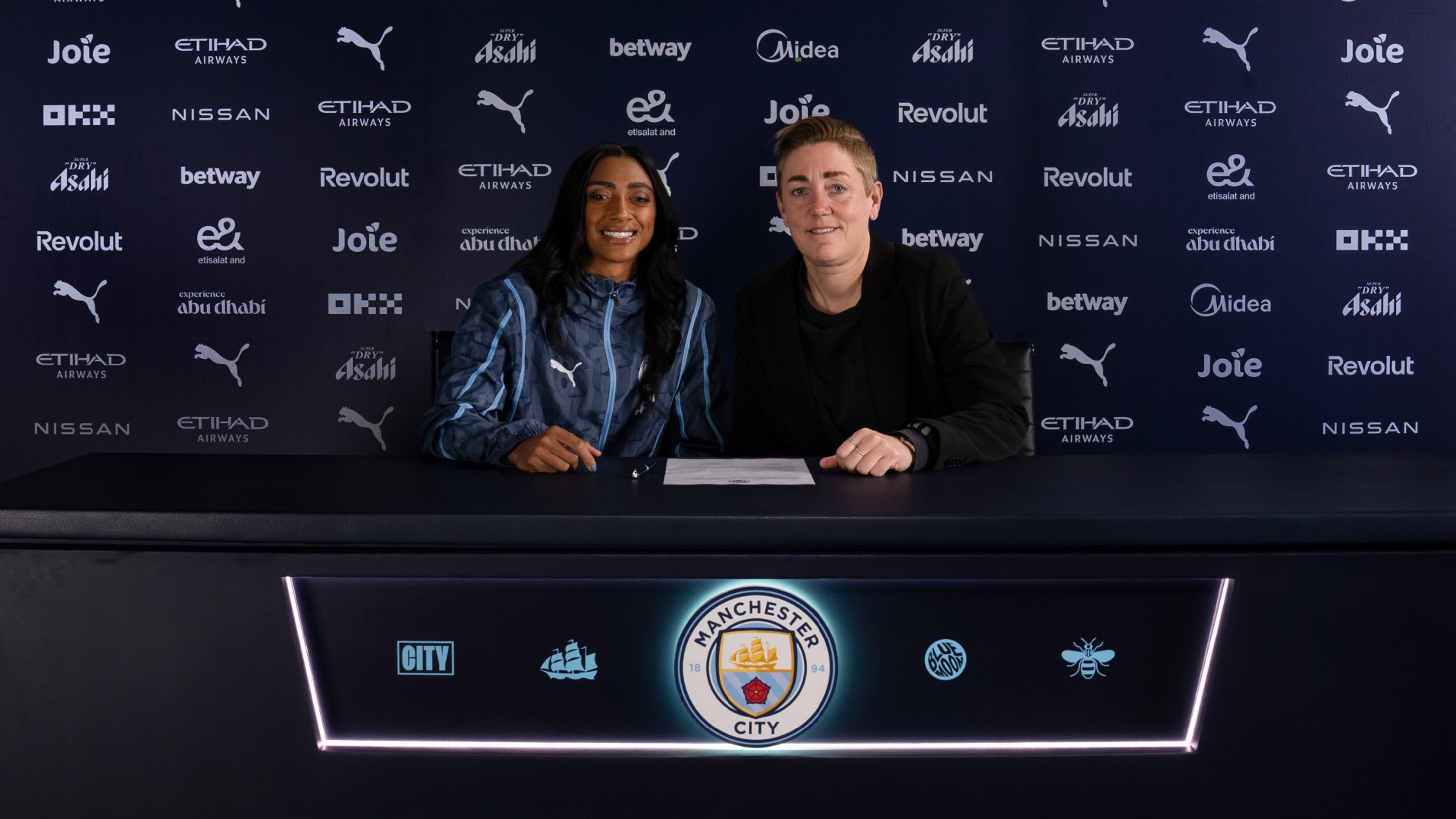 Gallery: Kerolin’s here!