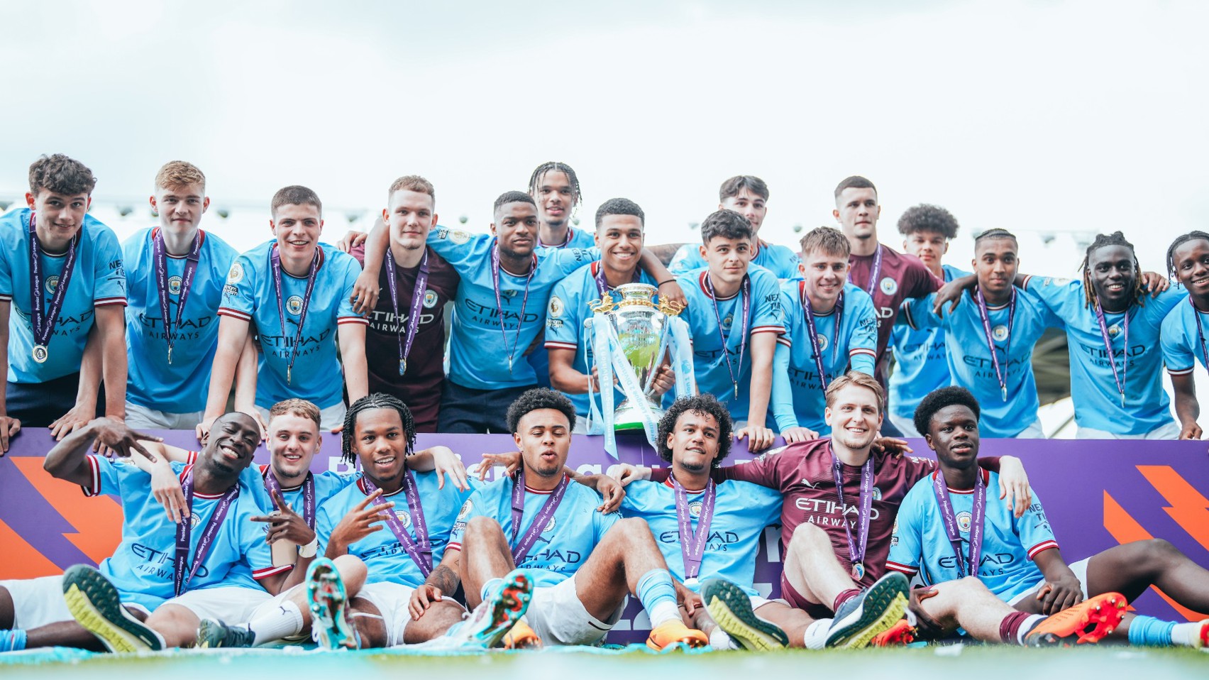 Gallery: EDS lift third consecutive Premier League 2 trophy!