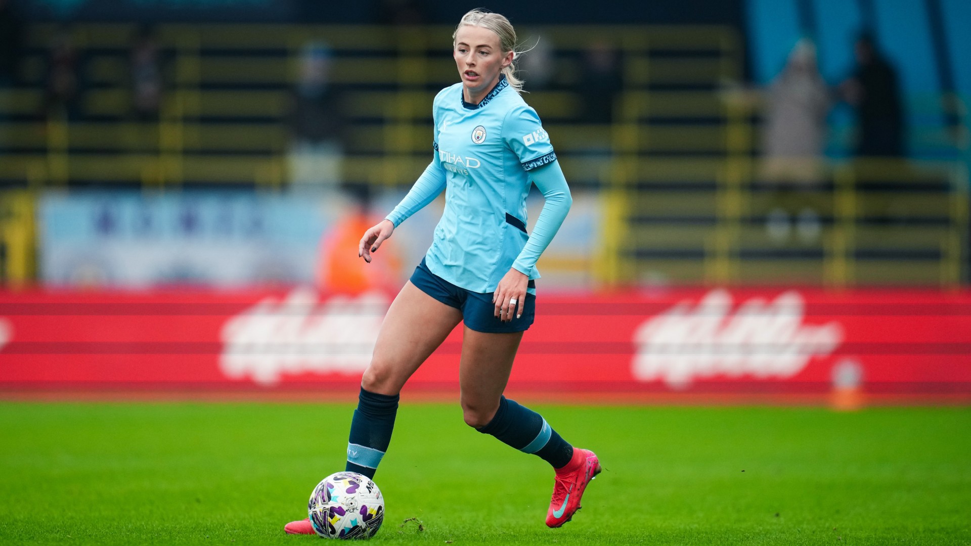 Kelly set for Arsenal loan switch