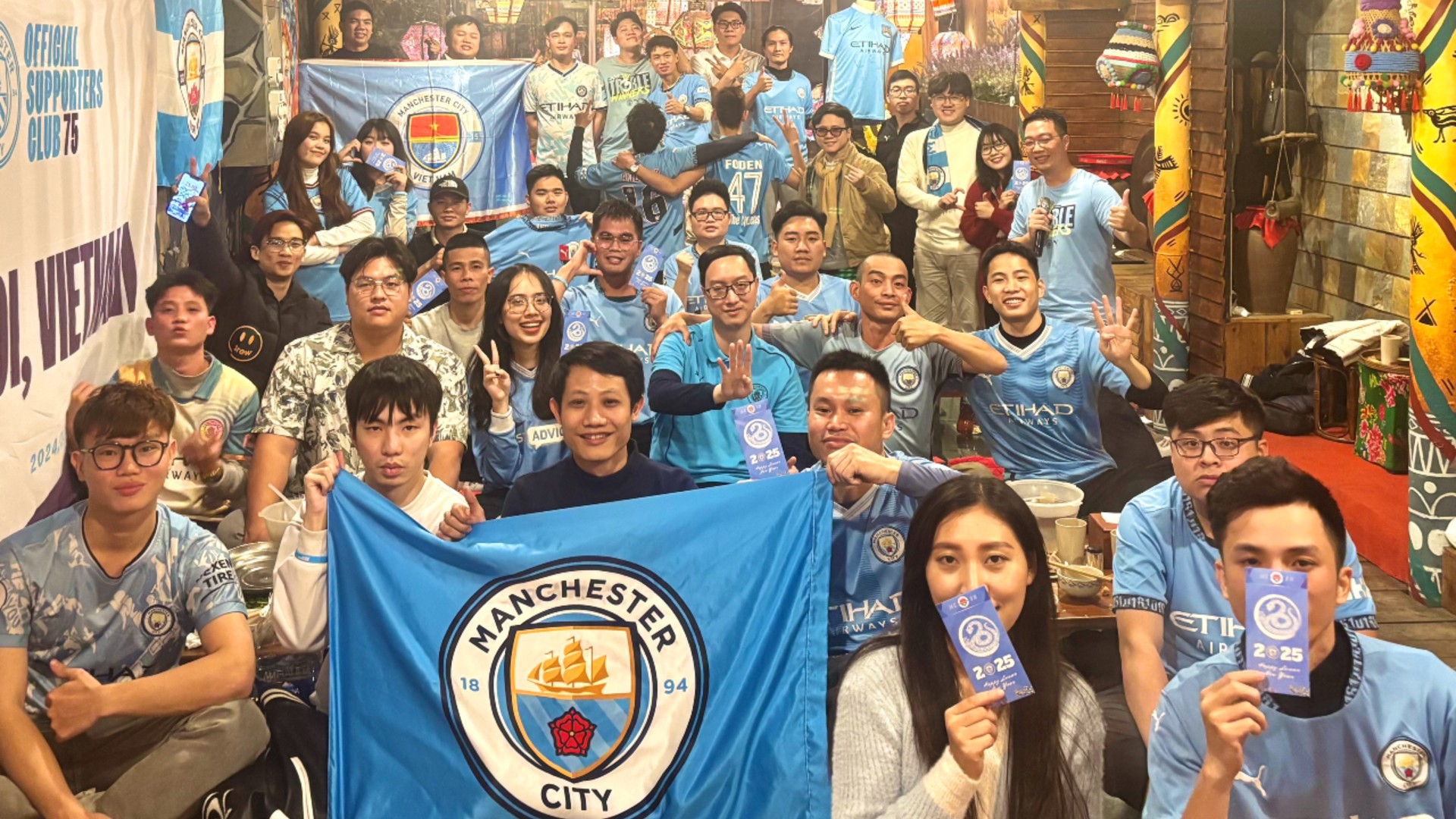 Vietnam Official Supporters Club branches celebrate Tet Holiday and ...