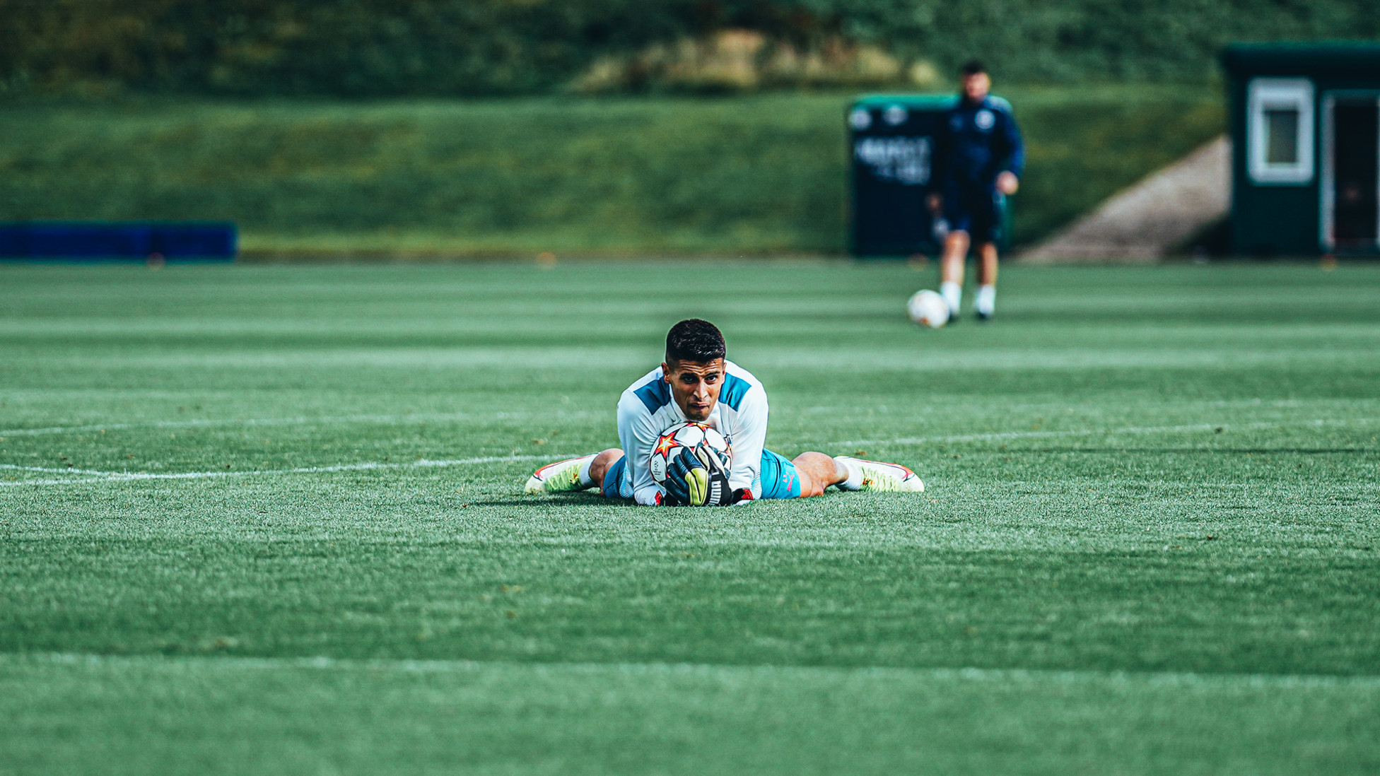 Training: City focused and ready for PSG test