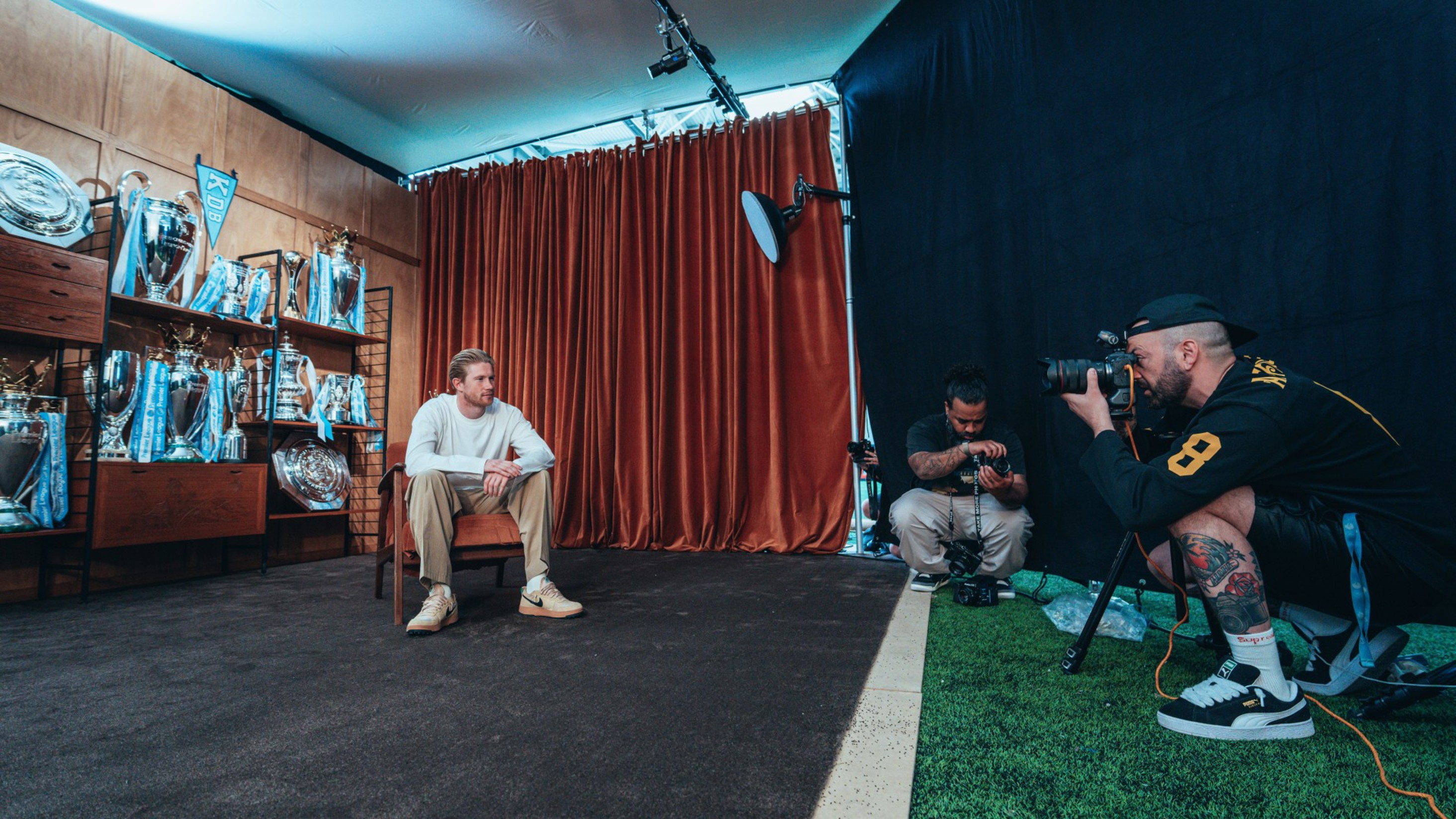 Behind the scenes of special KDB photoshoot