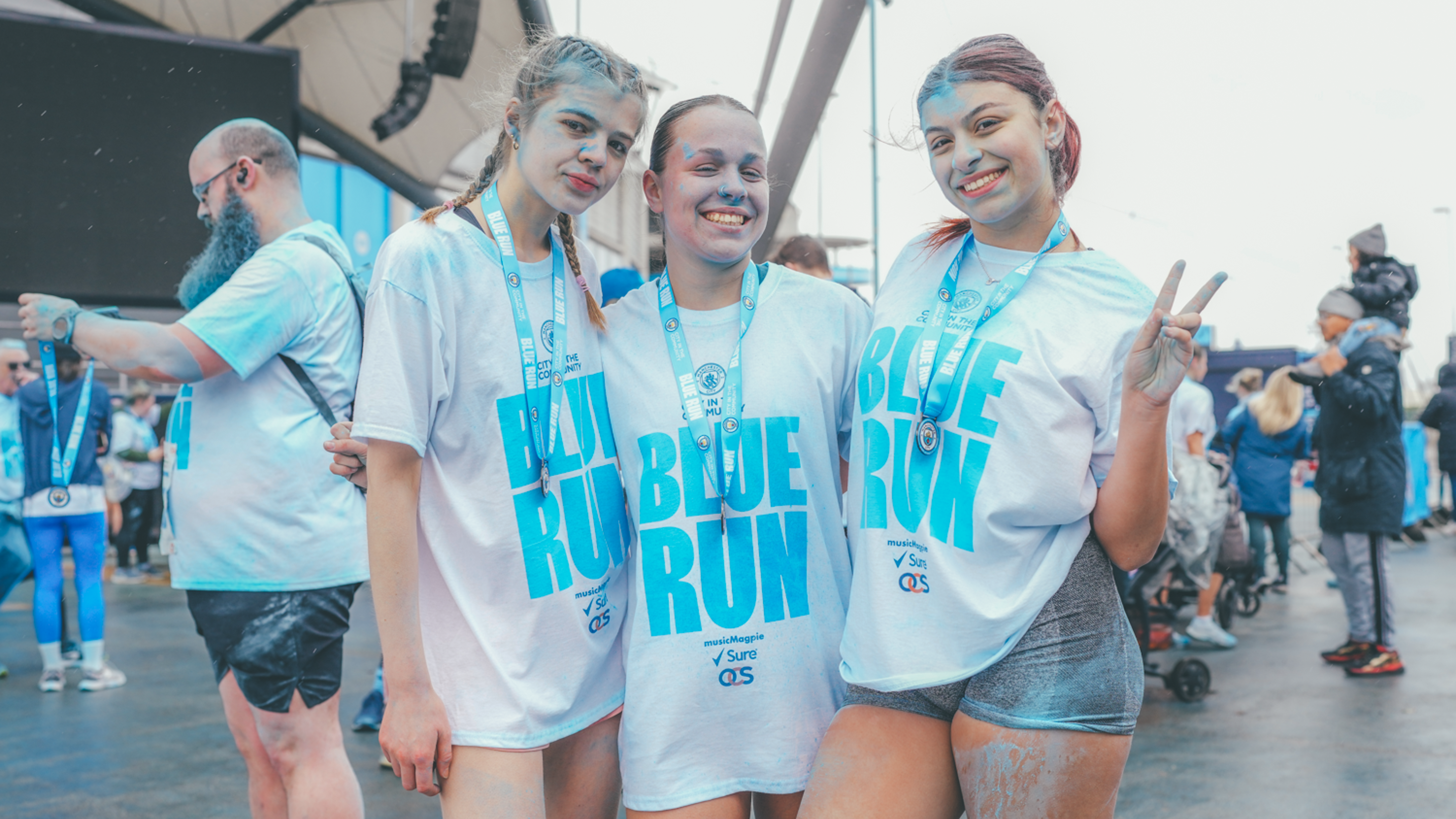 Blue Run raises thousands for club charity