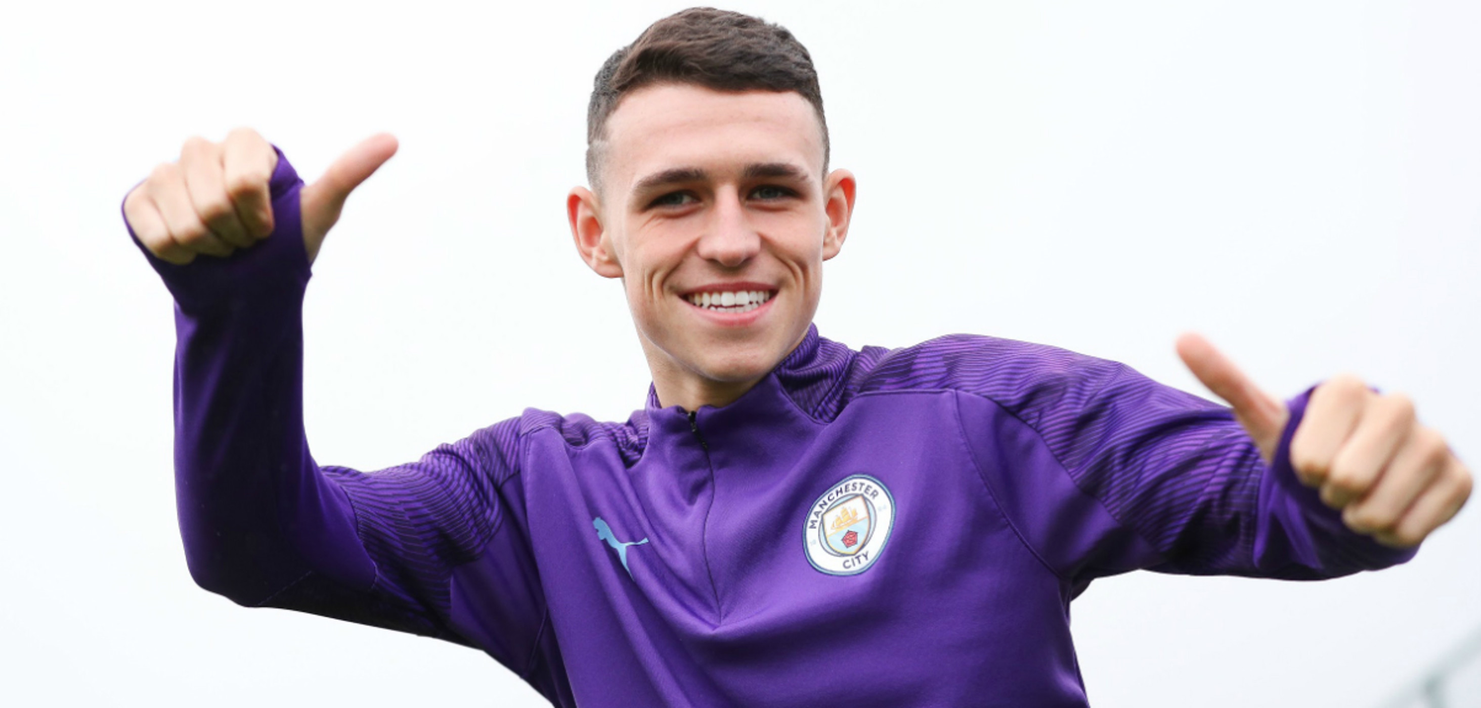 Training: Soaked smiles ahead of Wolves