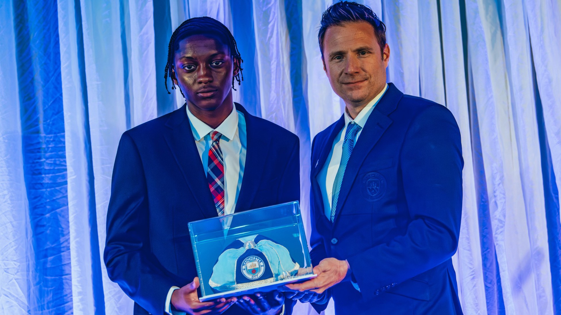 12 Academy players sign scholarships