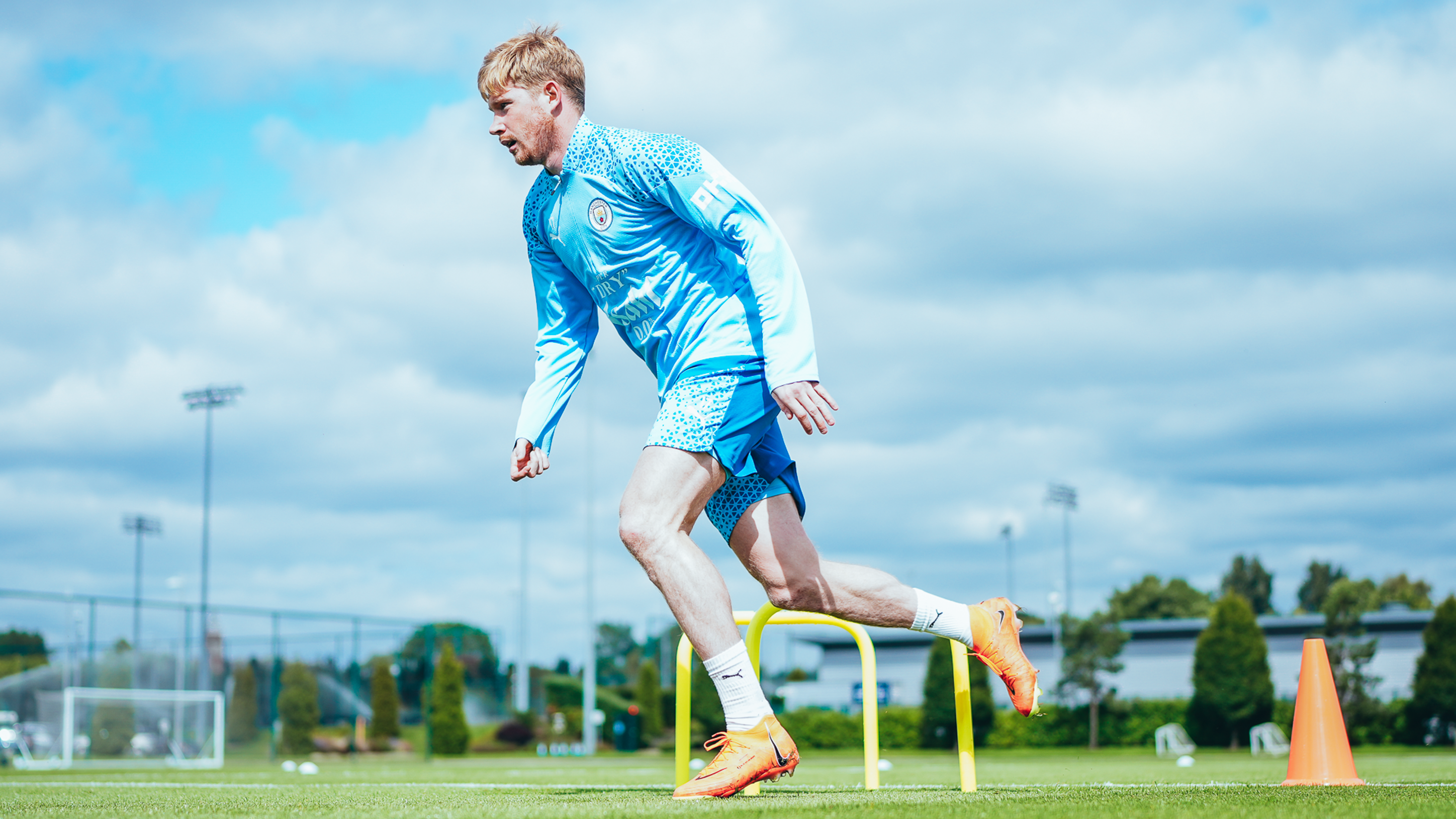 Gallery: KDB trains ahead of Wembley showpiece