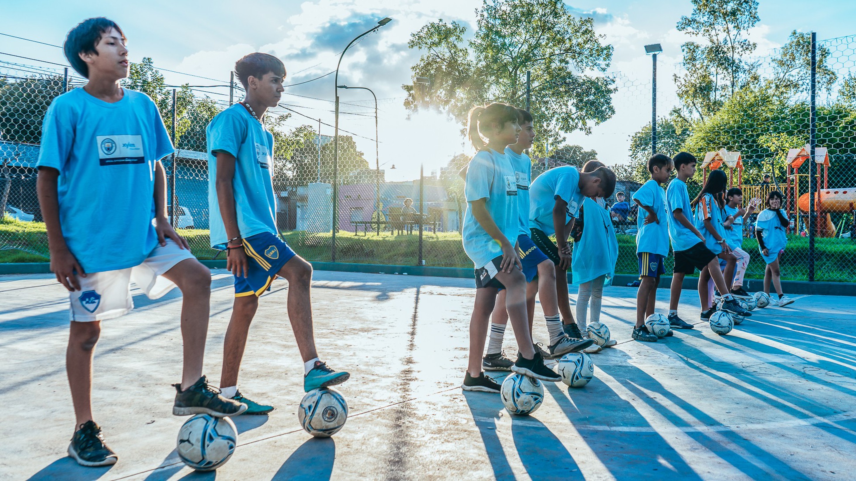 Young Leaders around the world raise awareness for responsible water use