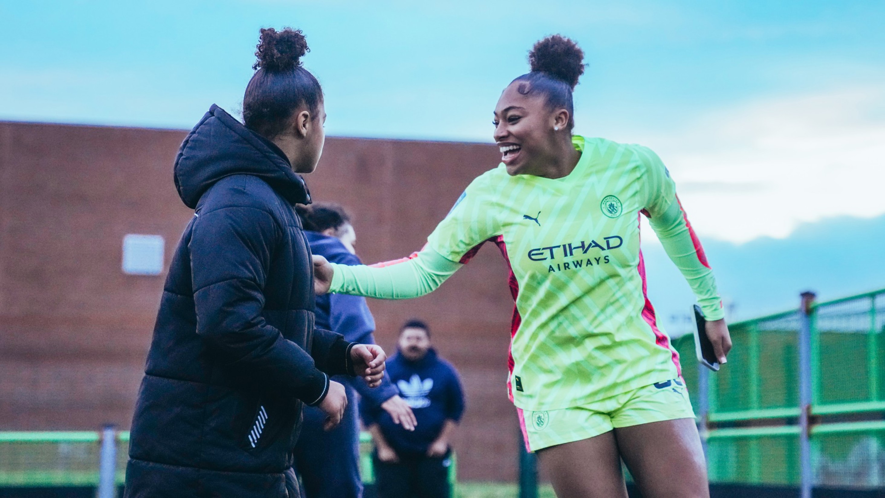 Gallery: A kickabout with Khiara Keating!