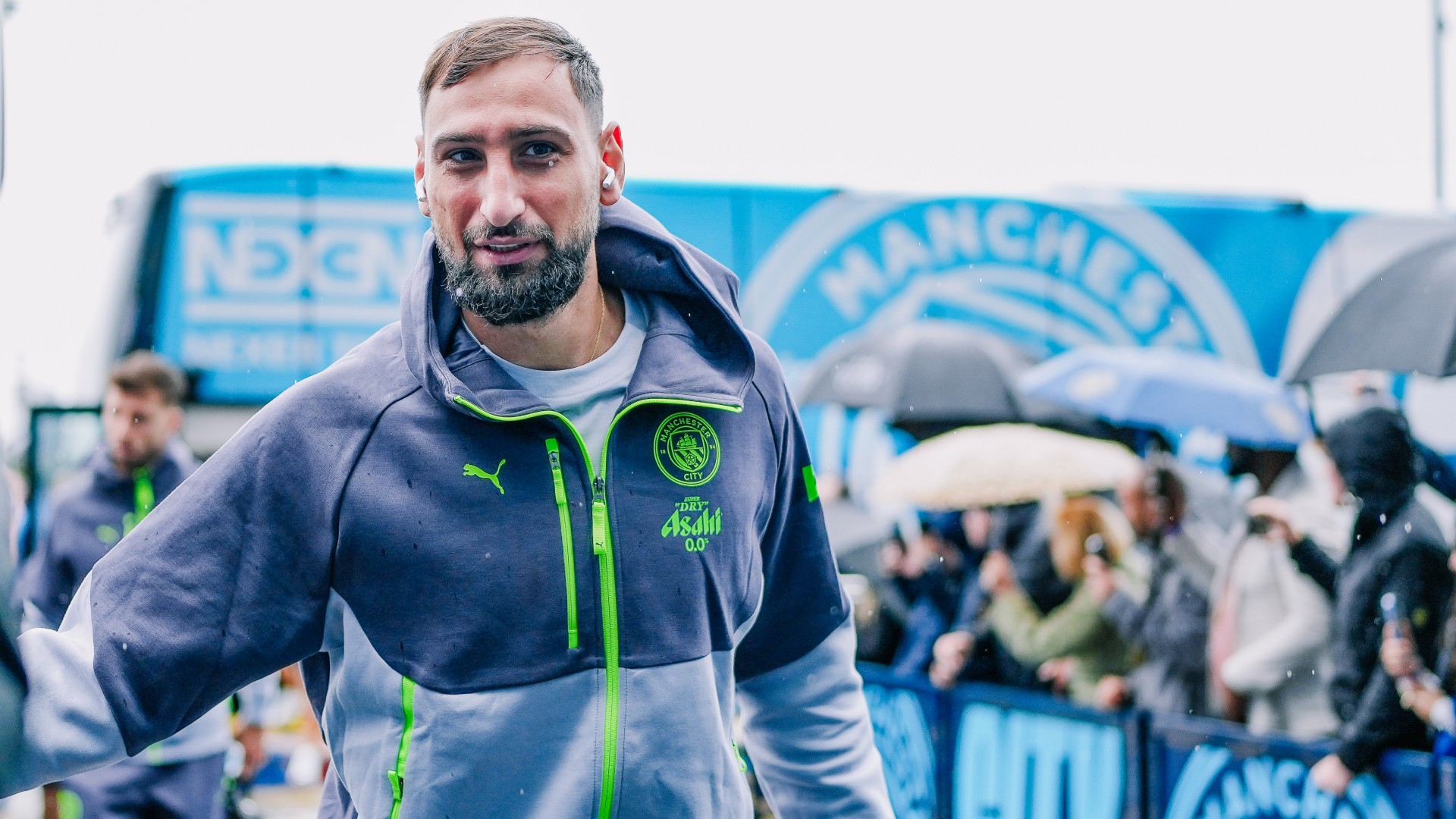 Donnarumma to make his debut in the Manchester derby