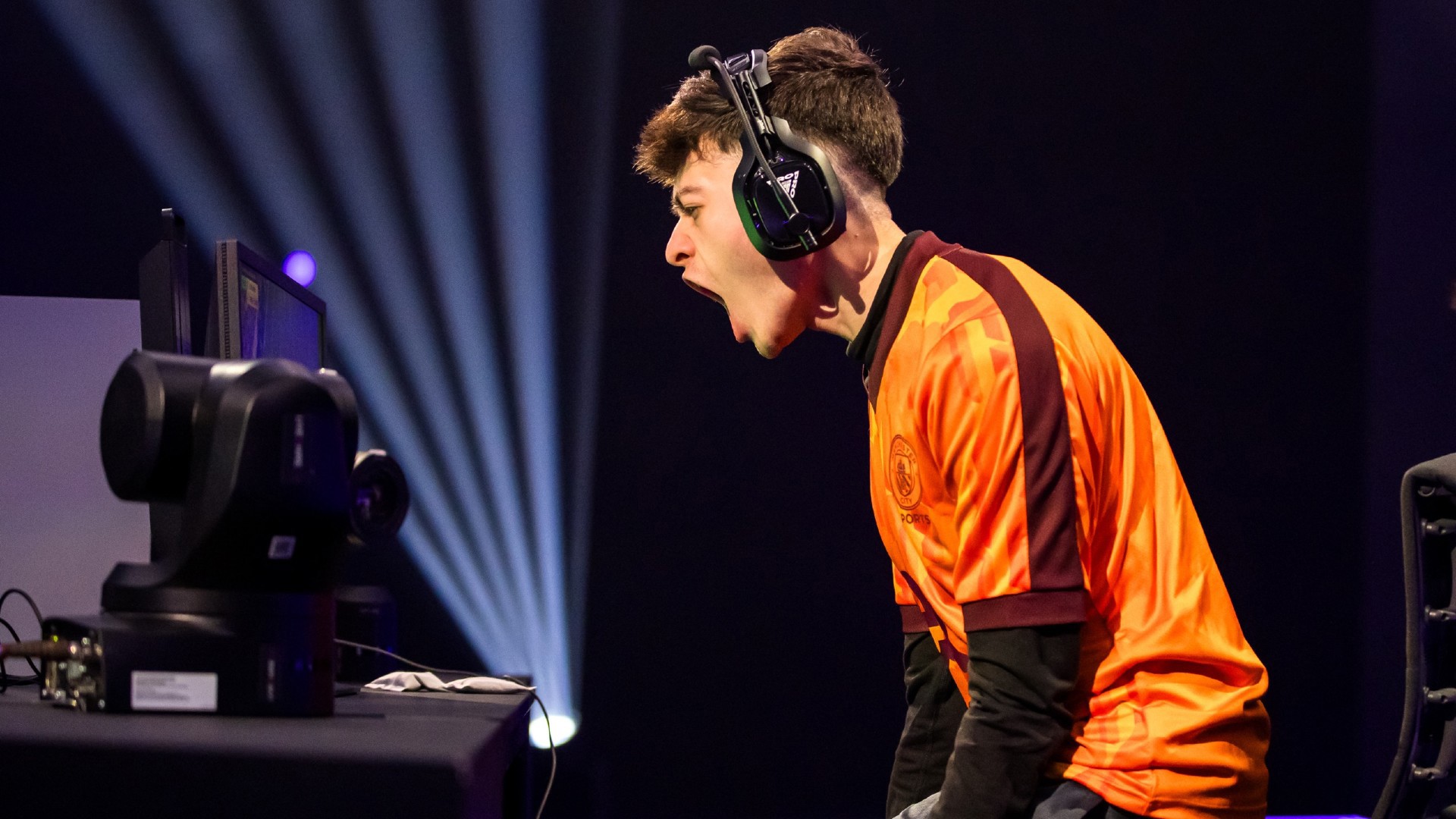 Bonanno overcomes tough opposition to secure his place in FC Pro Open