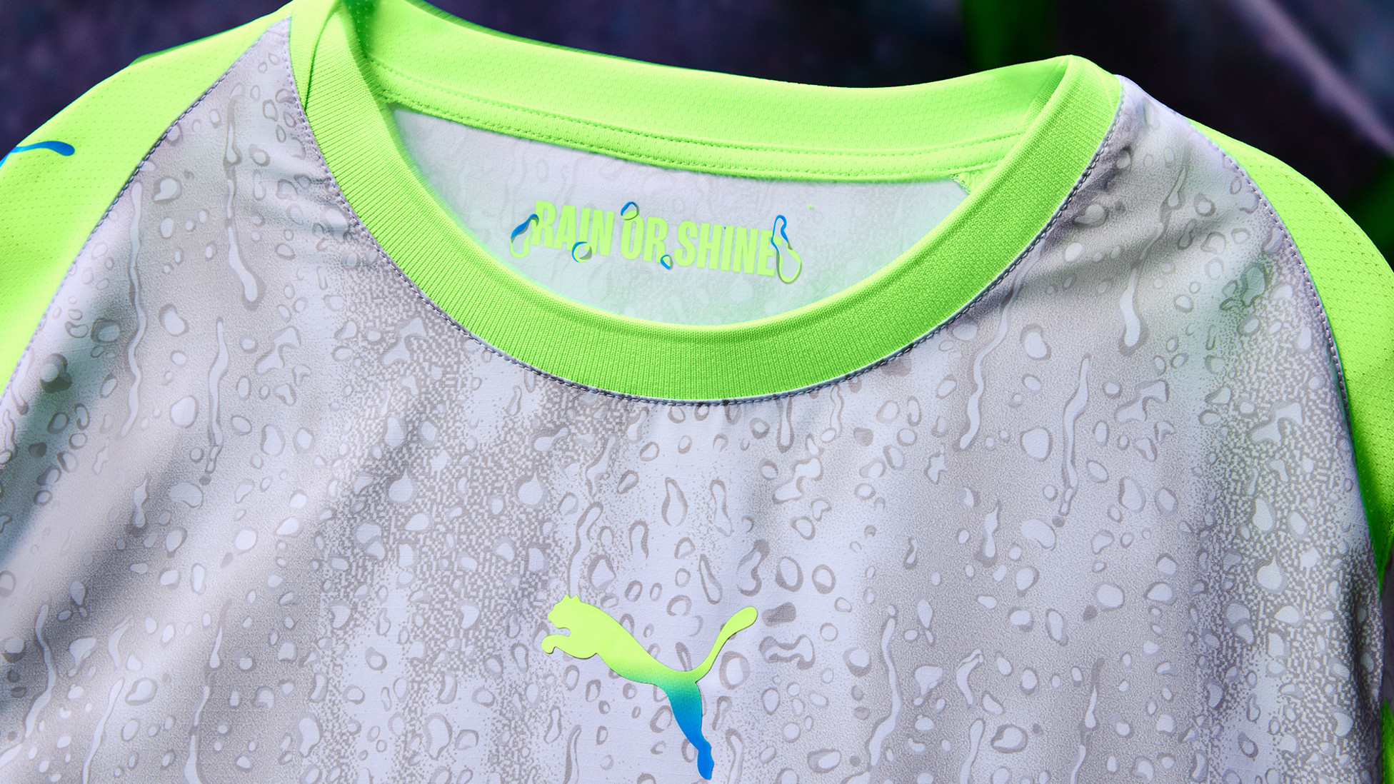 Greenwood, Hemp, Miedema prueban la tercera equipación de PUMA para la ...