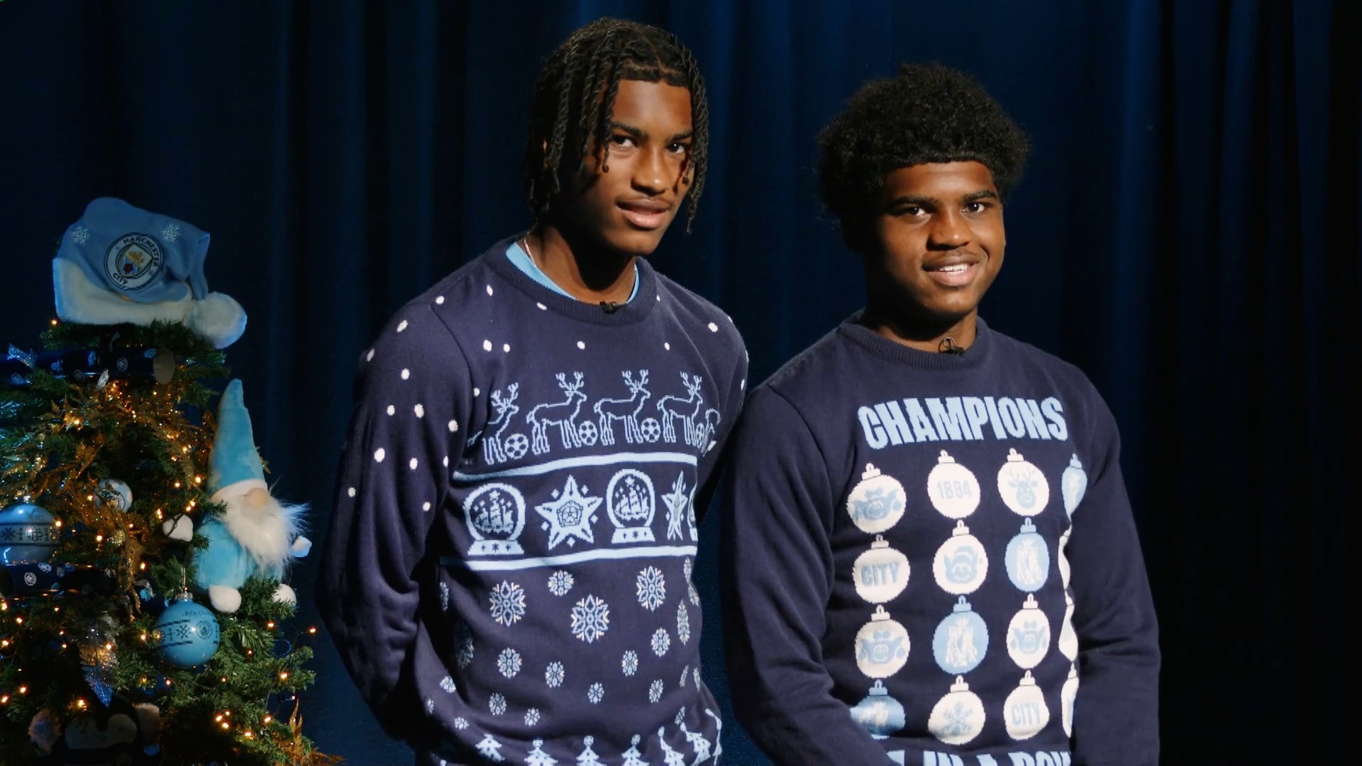 Watch: Merry Christmas from the Heskeys!