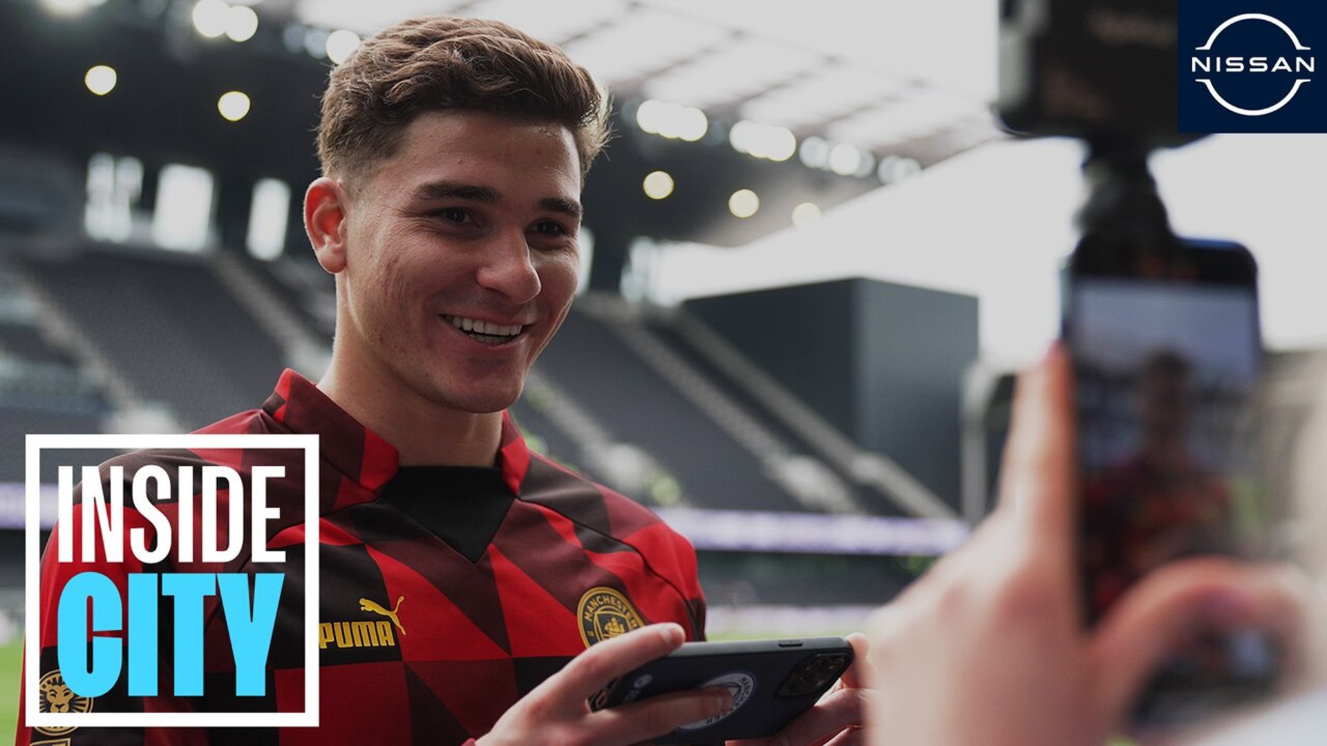 Inside City 429: Crucial victories, high-scoring games and a trophy lift!