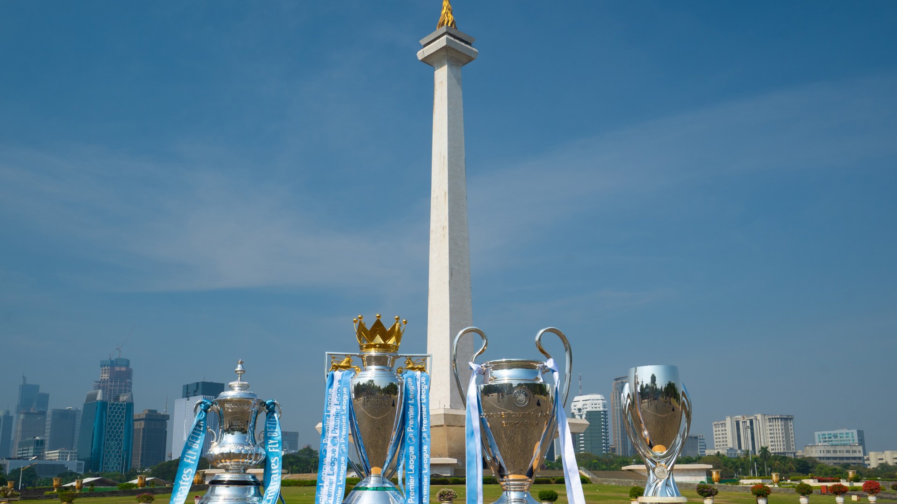 Gallery: Iconic photos of the Treble Trophy Tour