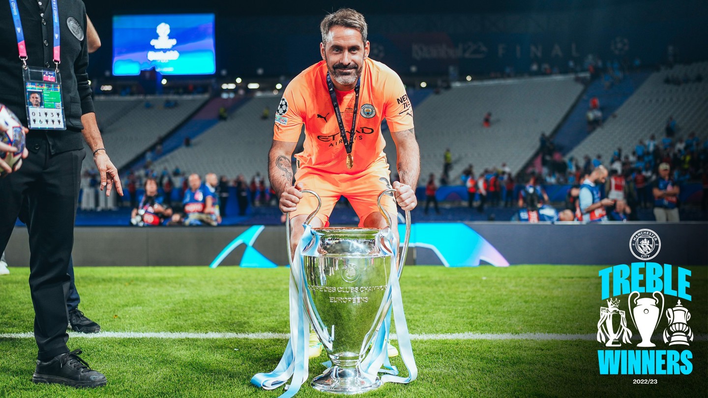 Carson equals Champions League winners' record