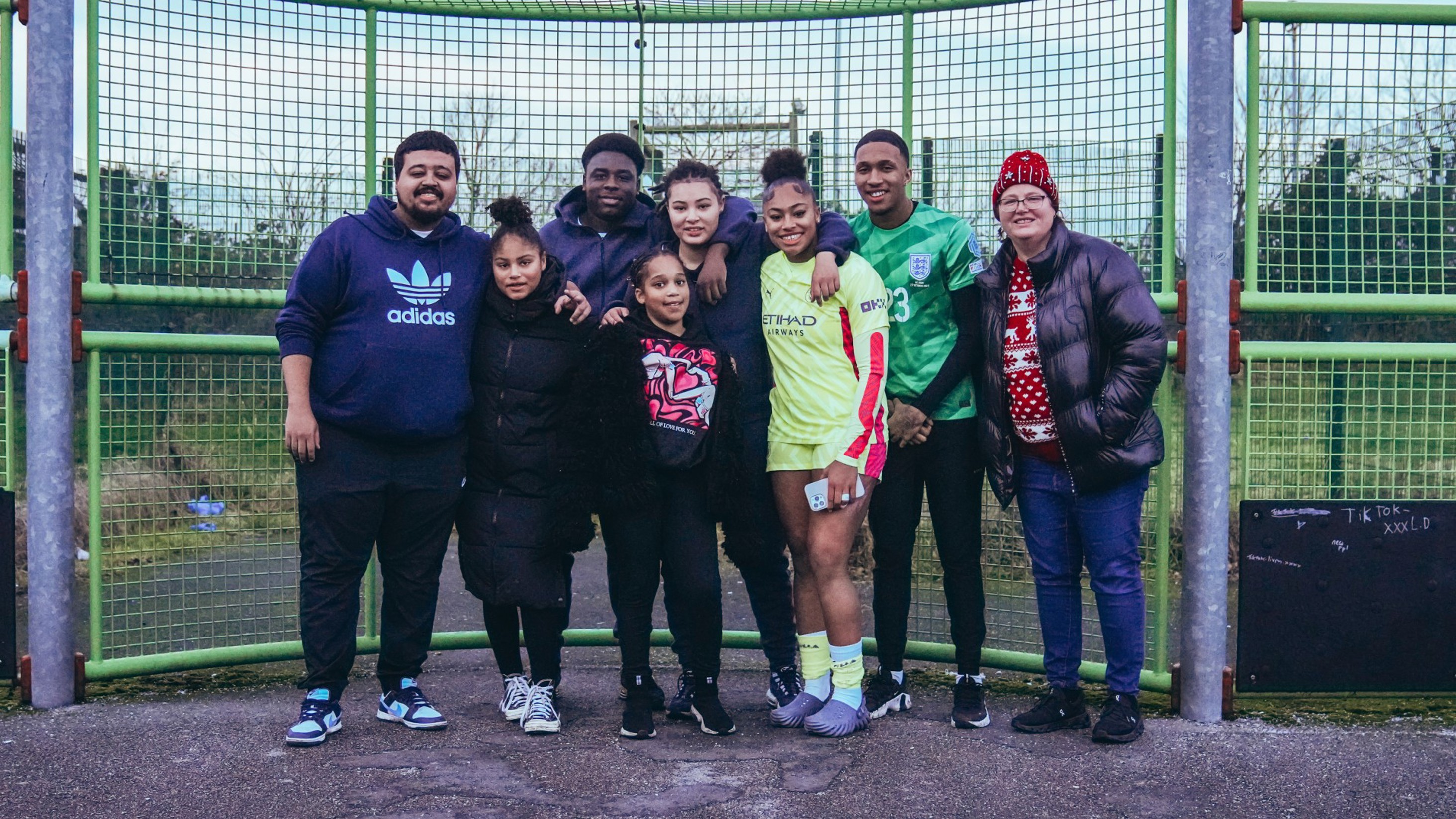Gallery: A kickabout with Khiara Keating!