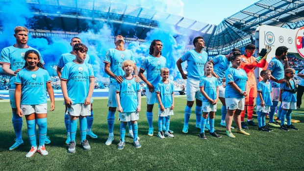 Junior Fan Experiences