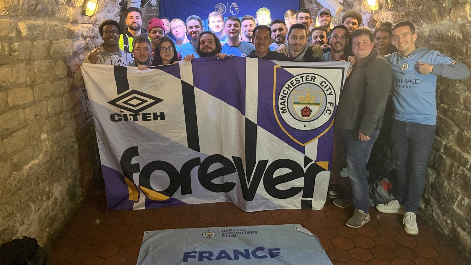 France OSC welcome trophies and Bernabia before Champions League clash