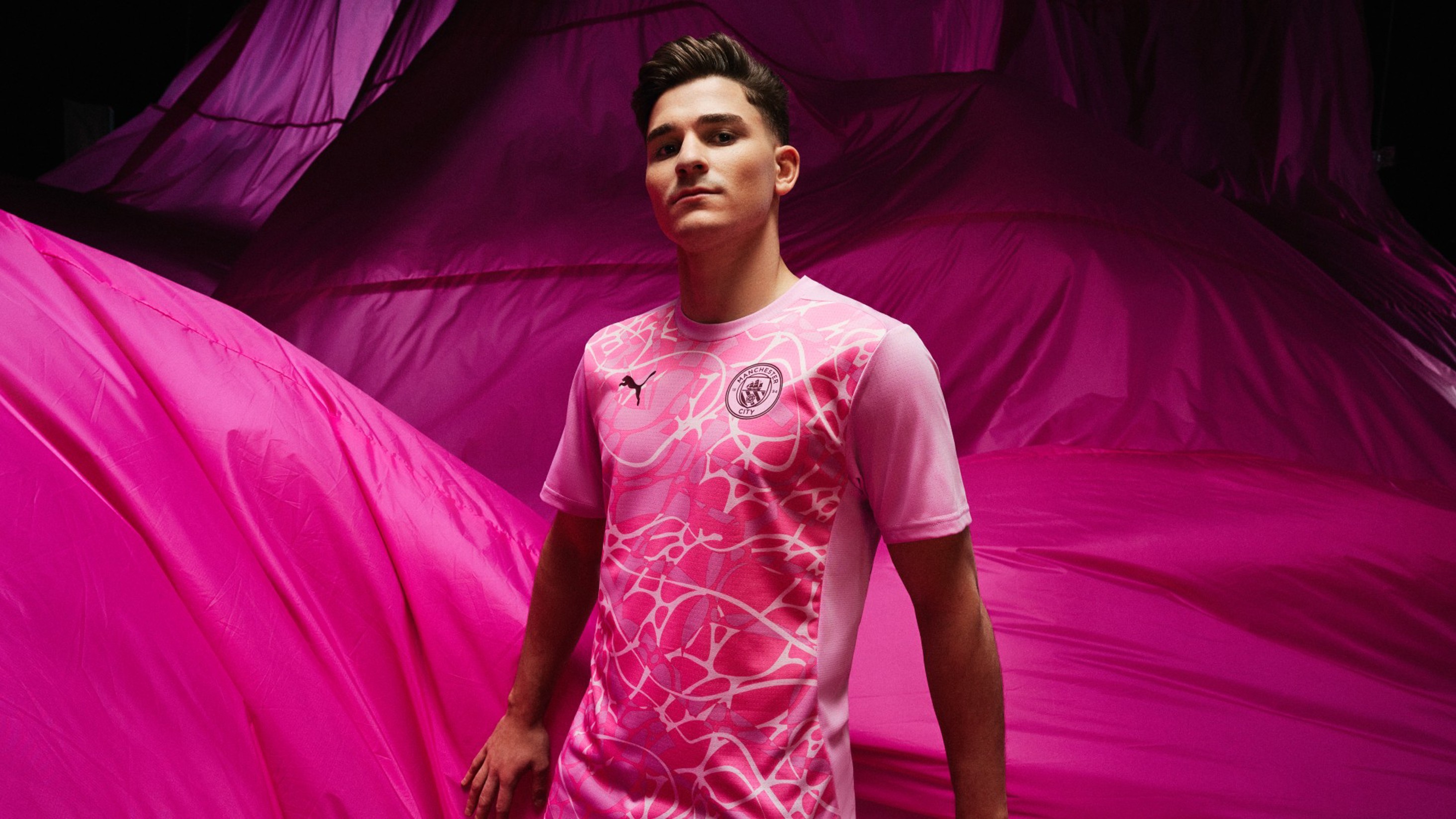 Gallery: Our 2024/25 PUMA third kit pre-match collection