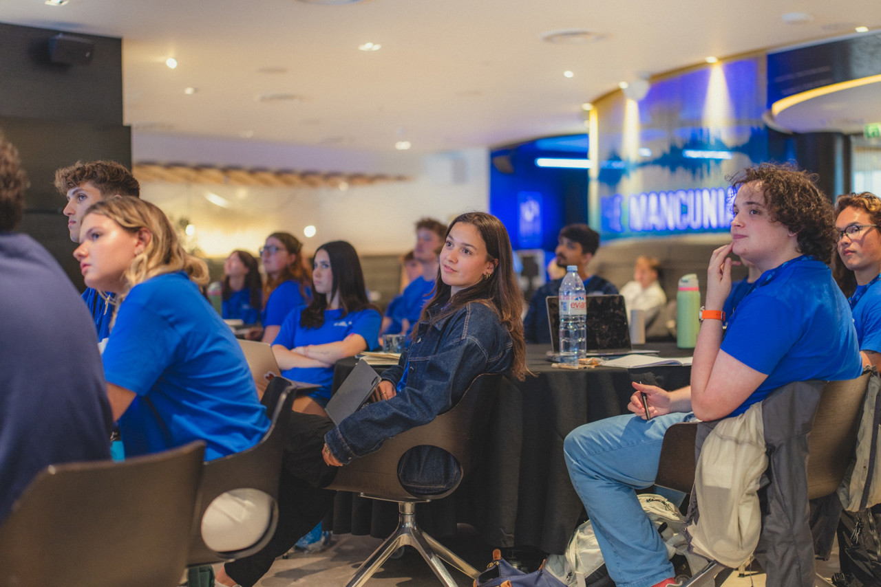 Manchester City Sports Business School | Football & Business Education